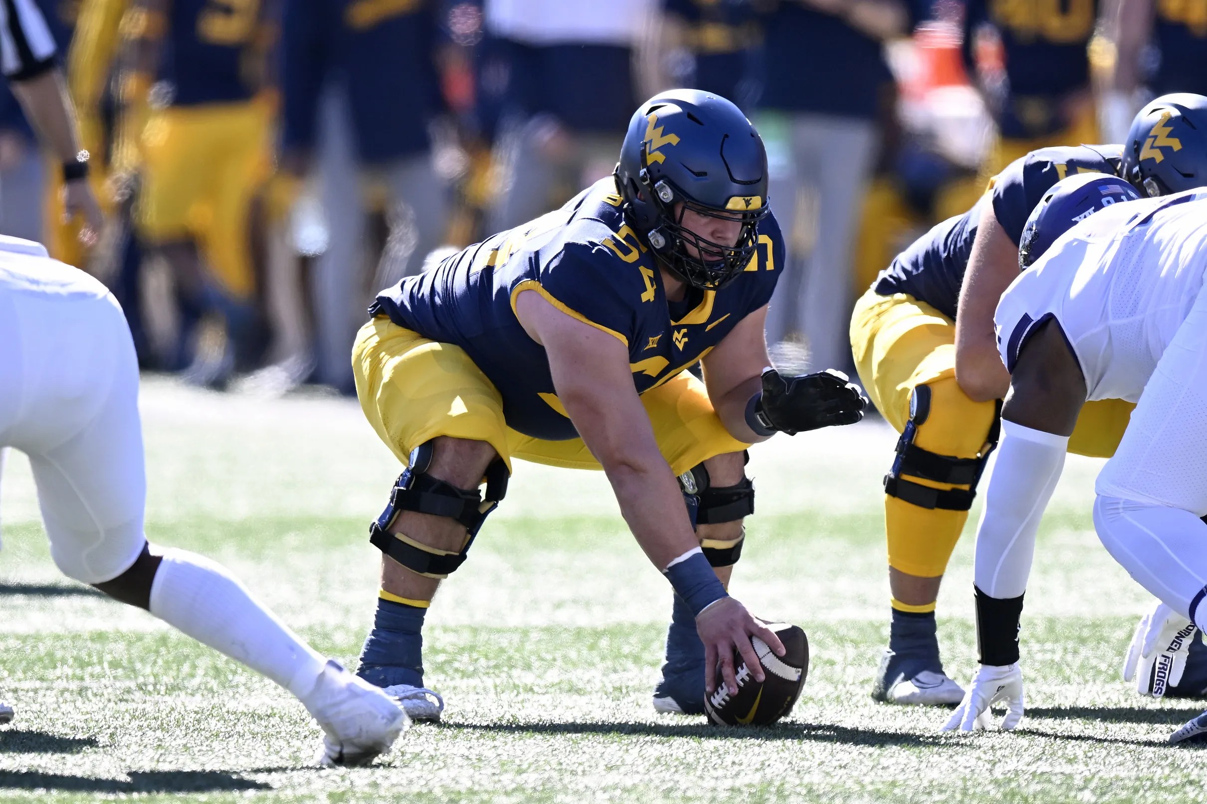 Buccaneers NFL Draft Target: Center Zach Frazier, West Virginia