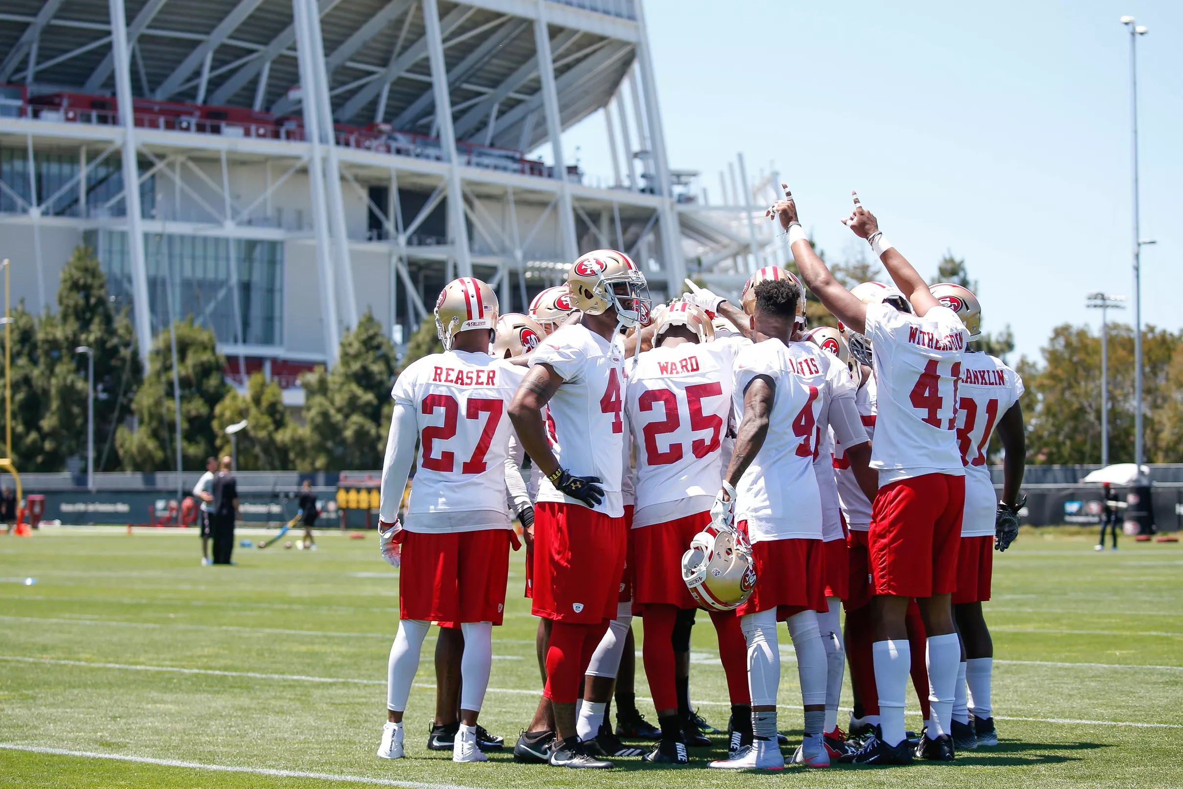 breaking-down-the-90-players-on-the-49ers-offseason-roster-in-90-posts