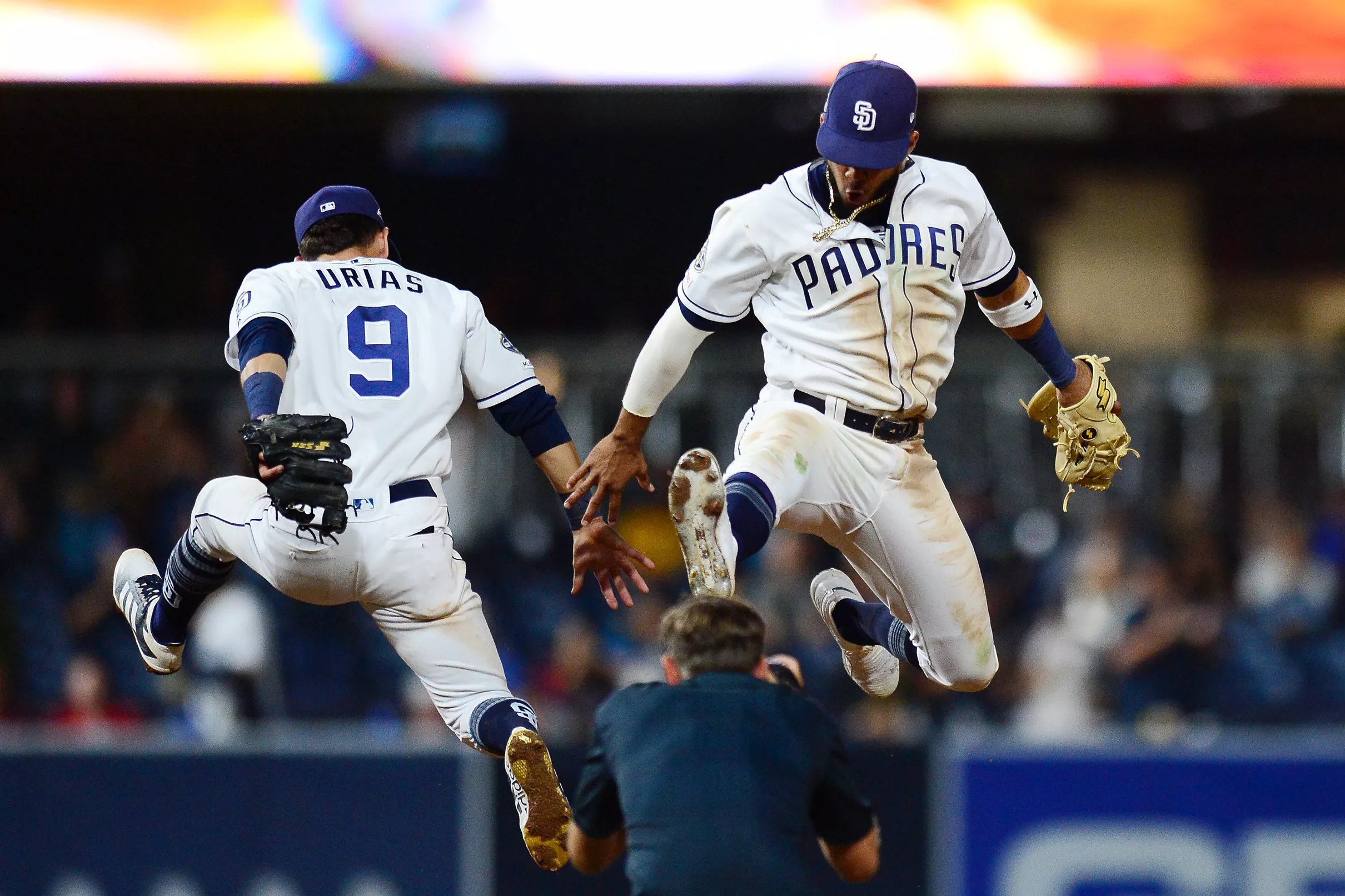 Tatis Jr. homers in the first, Padres earn overdue victory