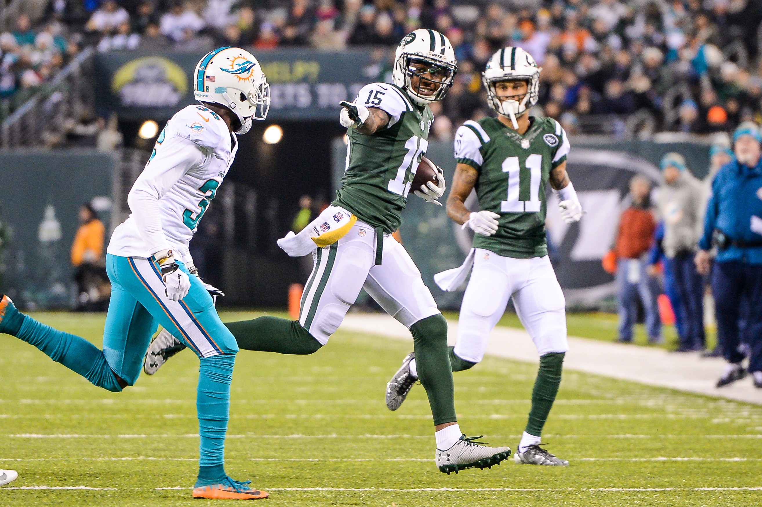 New York Giants Sign Veteran Wide Receiver Brandon Marshall New York Giants Sign Veteran Wide Receiver Brandon Marshall
