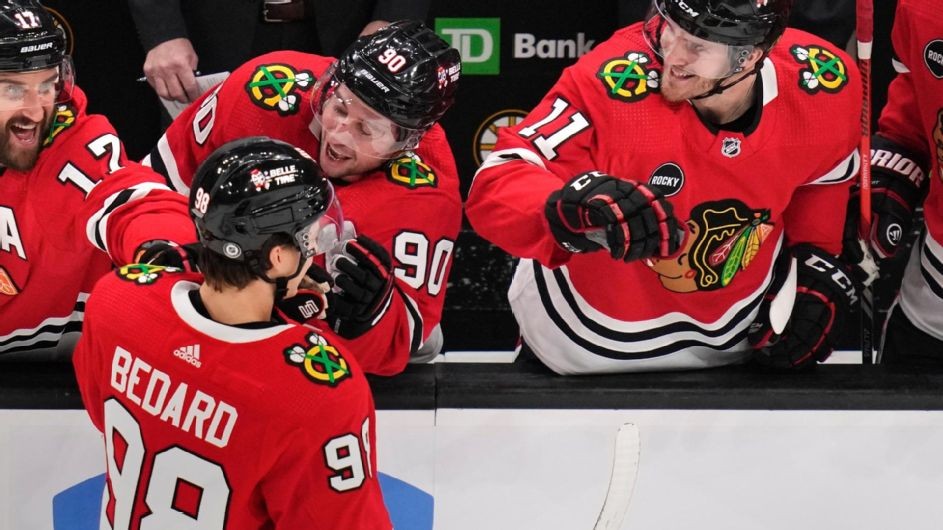 Connor Bedard scores first NHL goal in Blackhawks' loss to Bruins