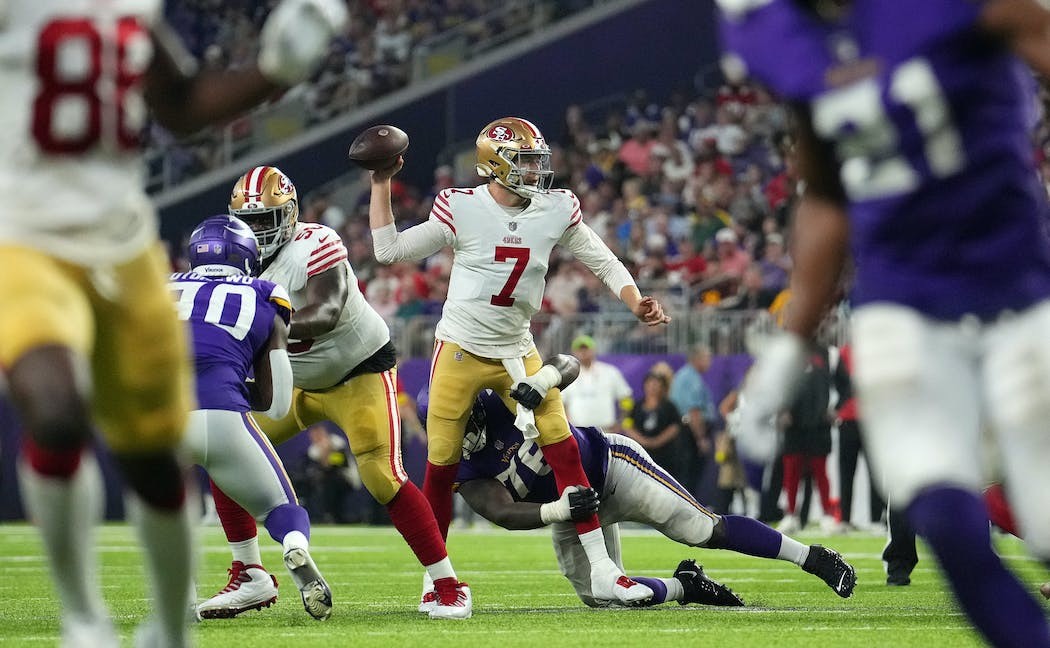 Defensive Lineman T Y Mcgill Jr Emerges As The Vikings Preseason