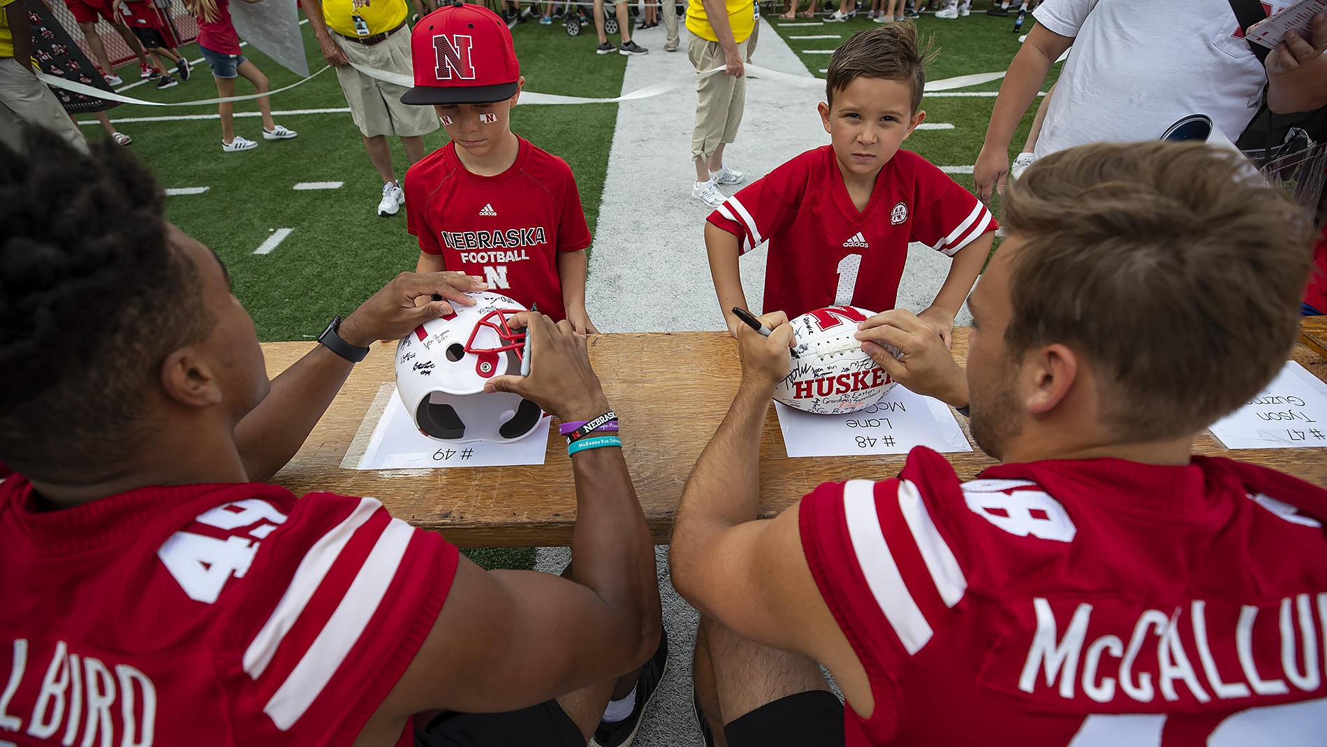 Huskers Welcome Fans To Memorial Stadium