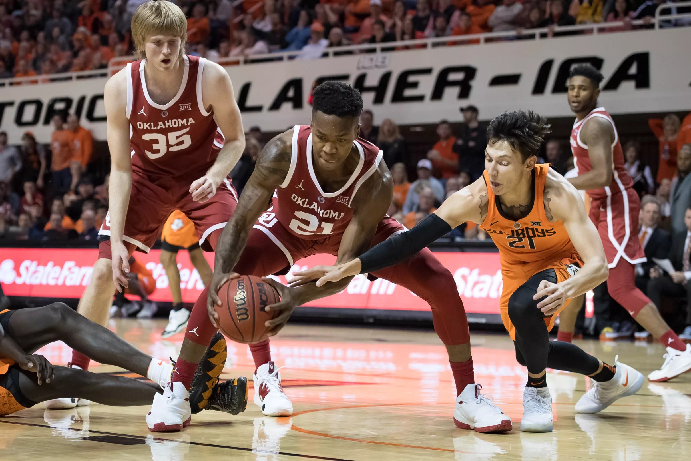Oklahoma Sooners Basketball: Sooners overcome 19-point deficit, beat OSU in Stillwater