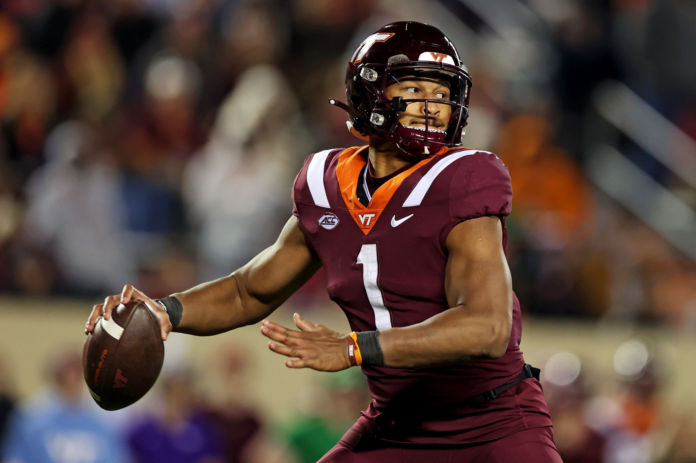 Virginia Tech football: Watch Kyron Drones find Stephen Gosnell for first touchdown vs. UVA