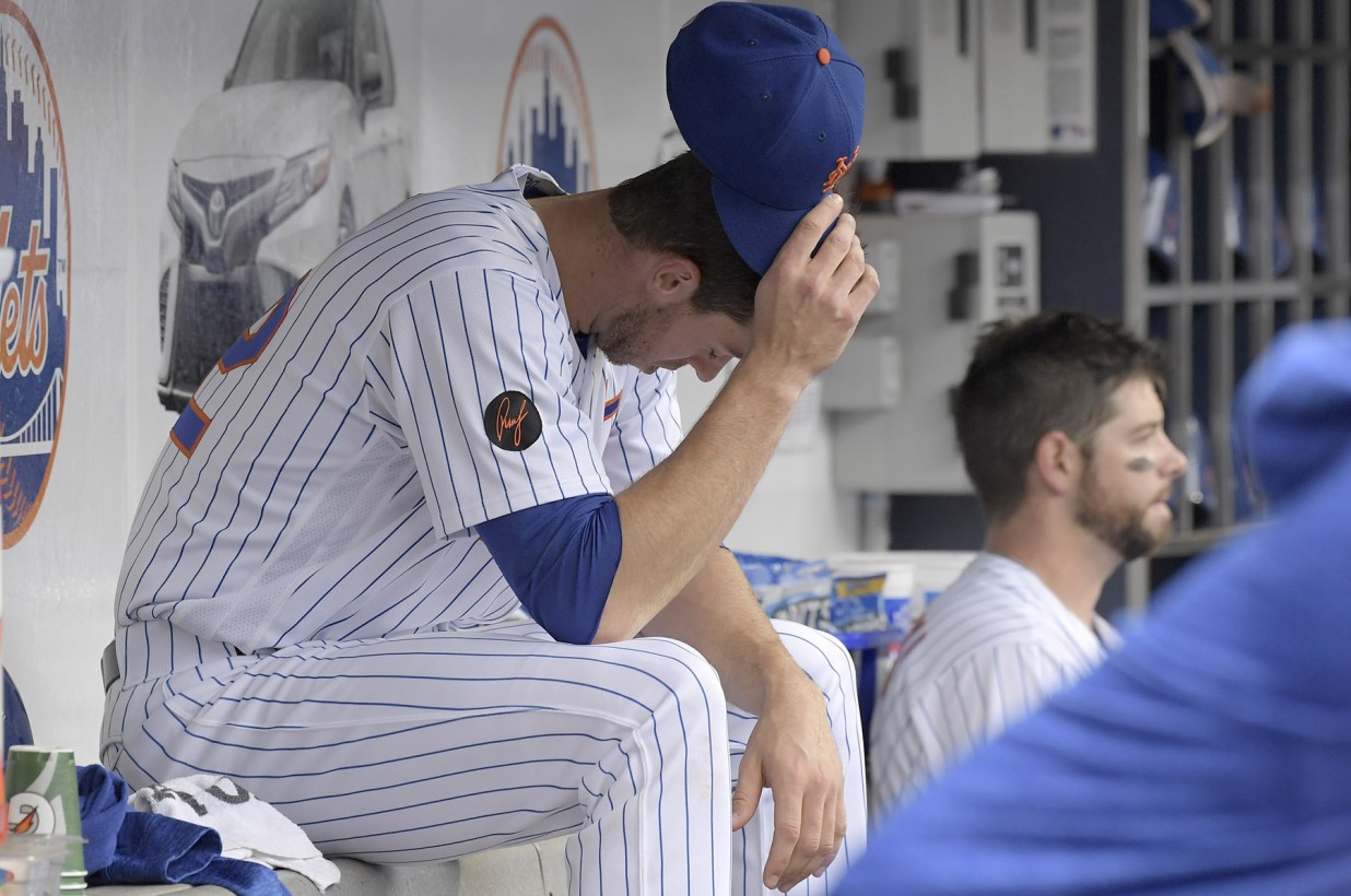 Mets are desperate to find a way to regroup Mets are desperate to find a way to regroup
