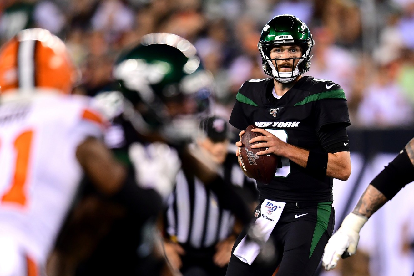 Awful Jets luck puts quarterback Luke Falk in chaos