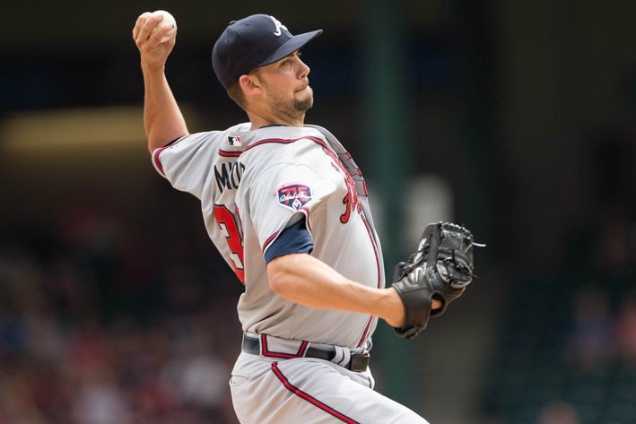 Mike Minor may return to the Atlanta Braves in 2016 Mike Minor may return to the Atlanta Braves in 2016