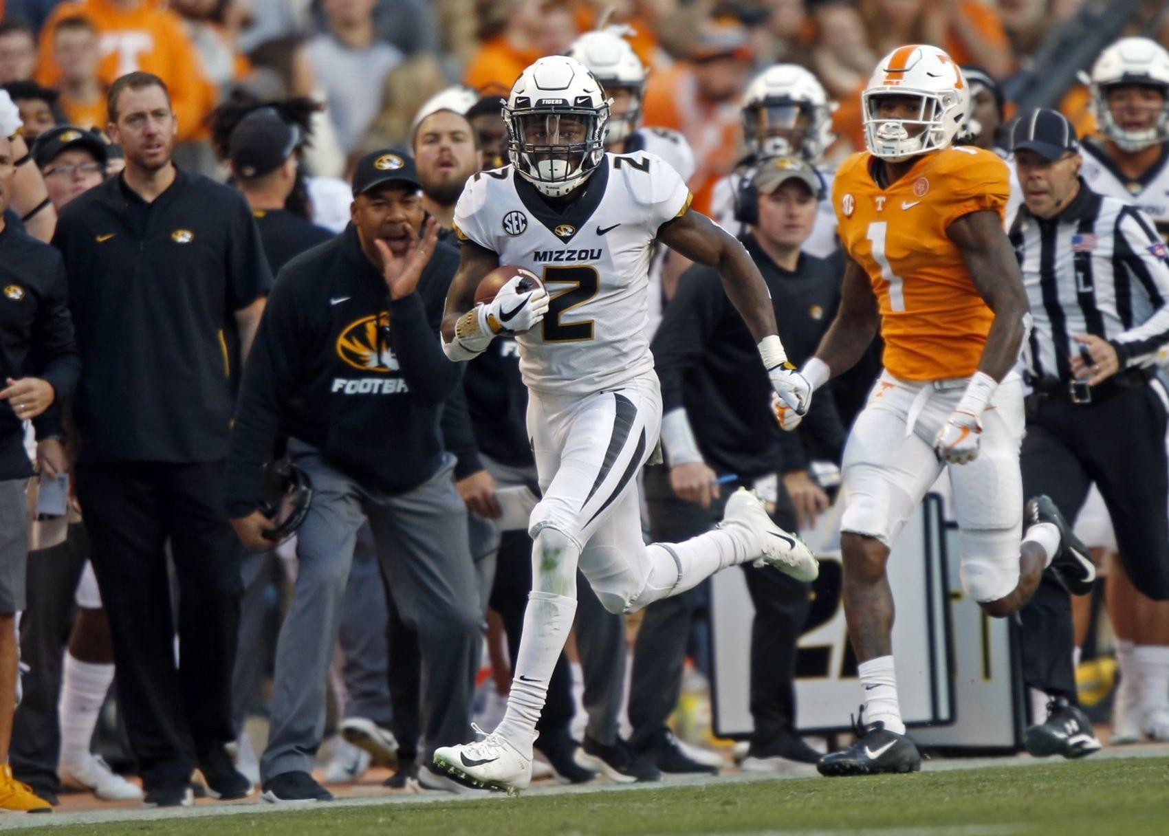 MU notebook: Tigers preach turnovers early in camp MU notebook: Tigers preach turnovers early in camp