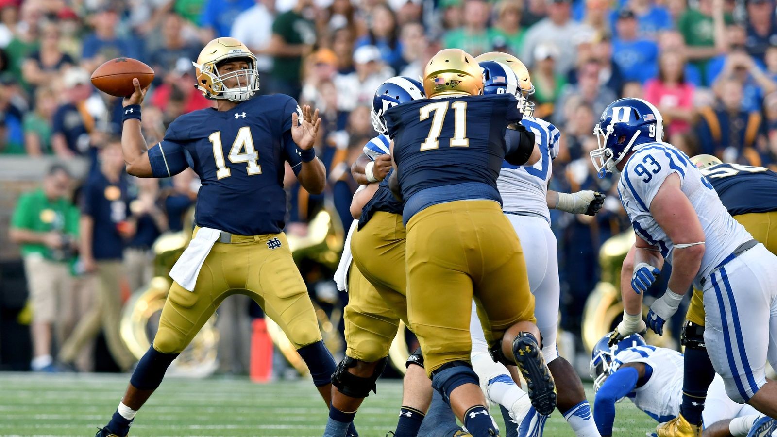 Staff Picks: Notre Dame VS Syracuse Staff Picks: Notre Dame VS Syracuse