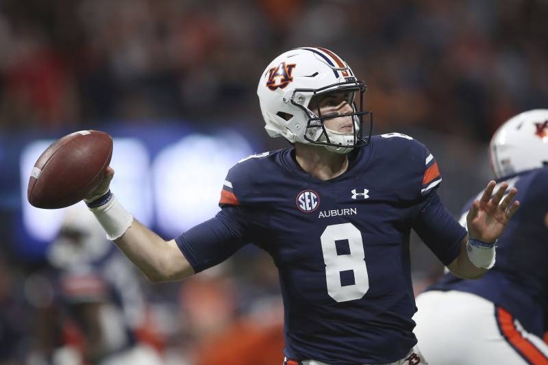 College Football Picks Week 1 Predictions And Odds For Top 25 Schedule