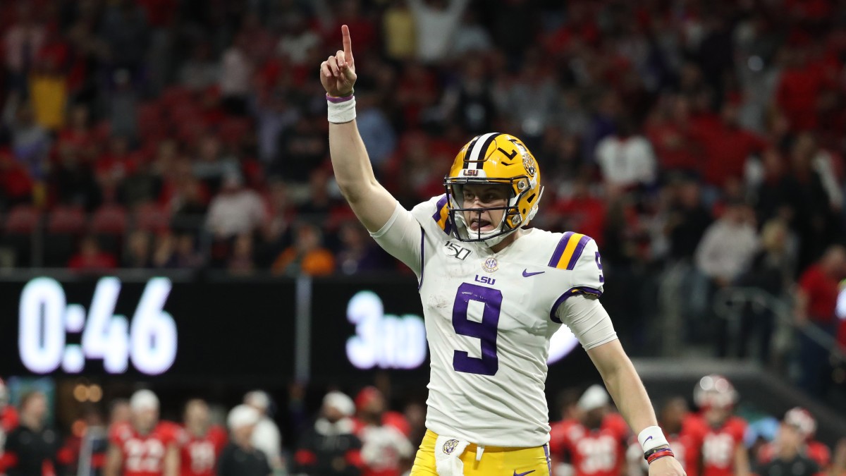 Joe Burrow Throws Four TDs as LSU Routs Georgia in SEC Title Game Joe Burrow Throws Four TDs as LSU Routs Georgia in SEC Title Game