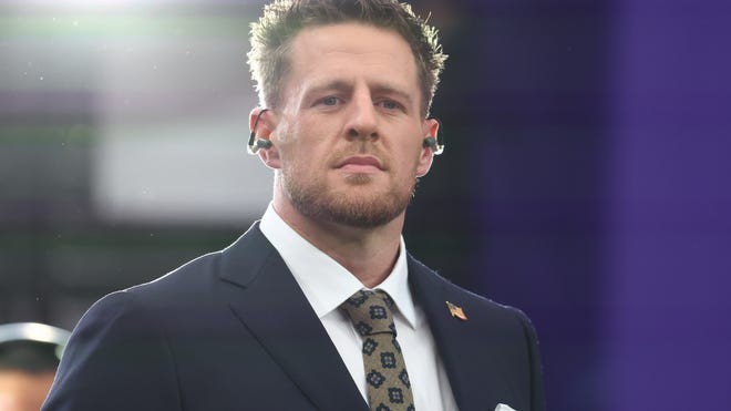 J.J. Watt to be in broadcast booth in 2025 for CBS