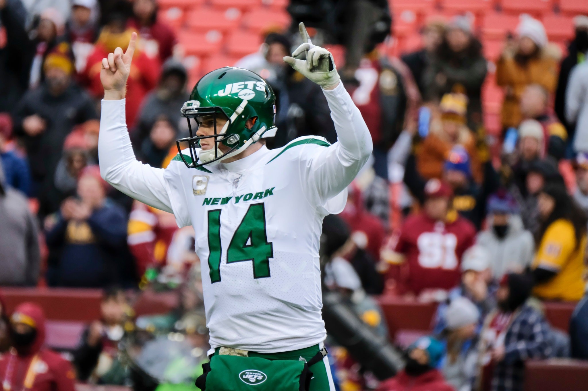 Is Sam Darnold ‘Breaking That Rookie Wall’ in His 2nd Season?
