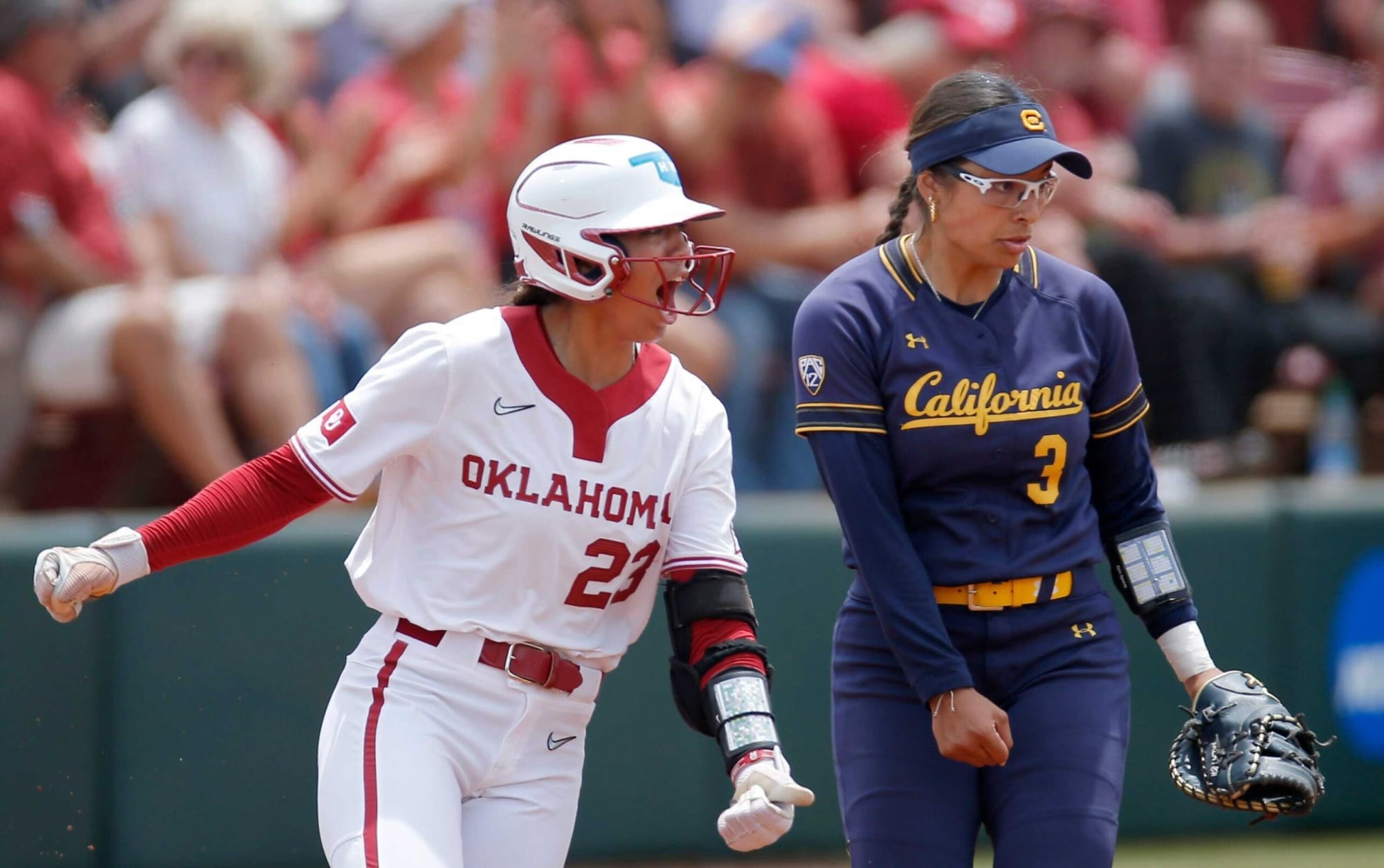 Oklahoma Softball Sooners Blast Their Way Into Super Regionals With 16