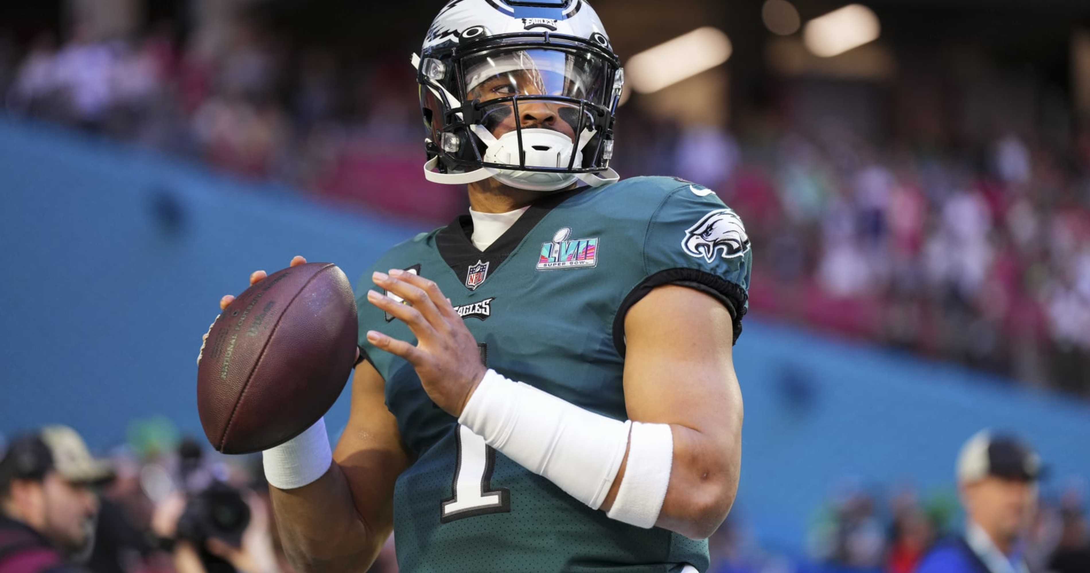 Eagles' Jalen Hurts on Historic Contract: 'Money Is Nice. Championships Are Better'