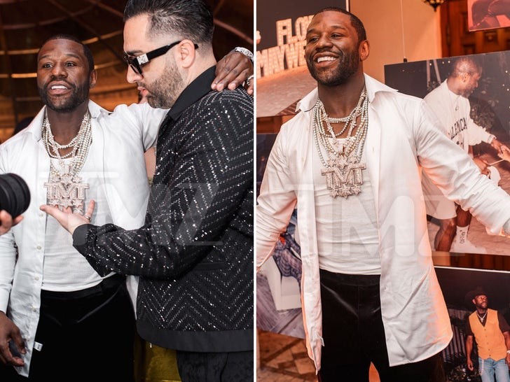 Floyd Mayweather Hosts Birthday Bash At Versace Mansion, Gets Massive TMT Chain