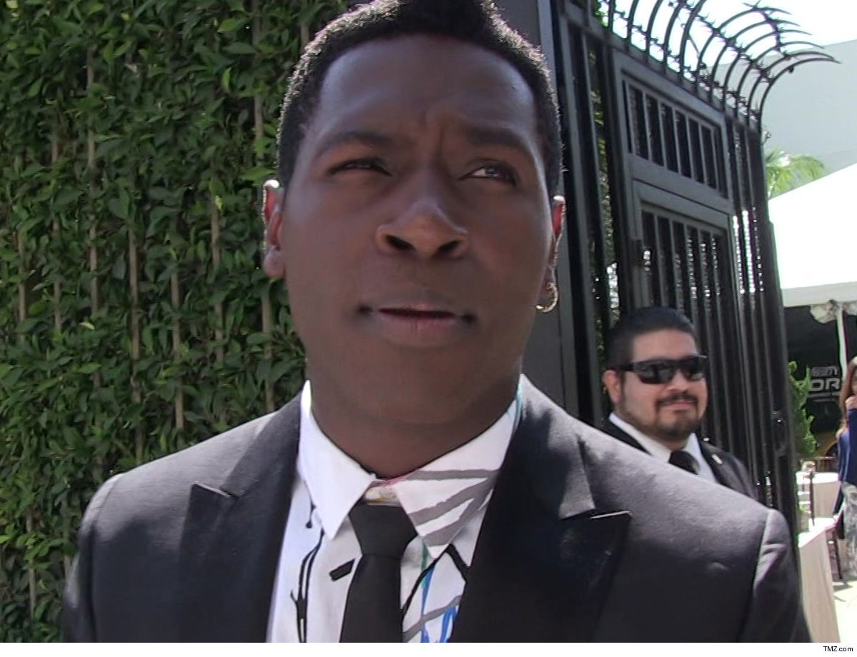 Antonio Brown Settles Furniture Throwing Lawsuit