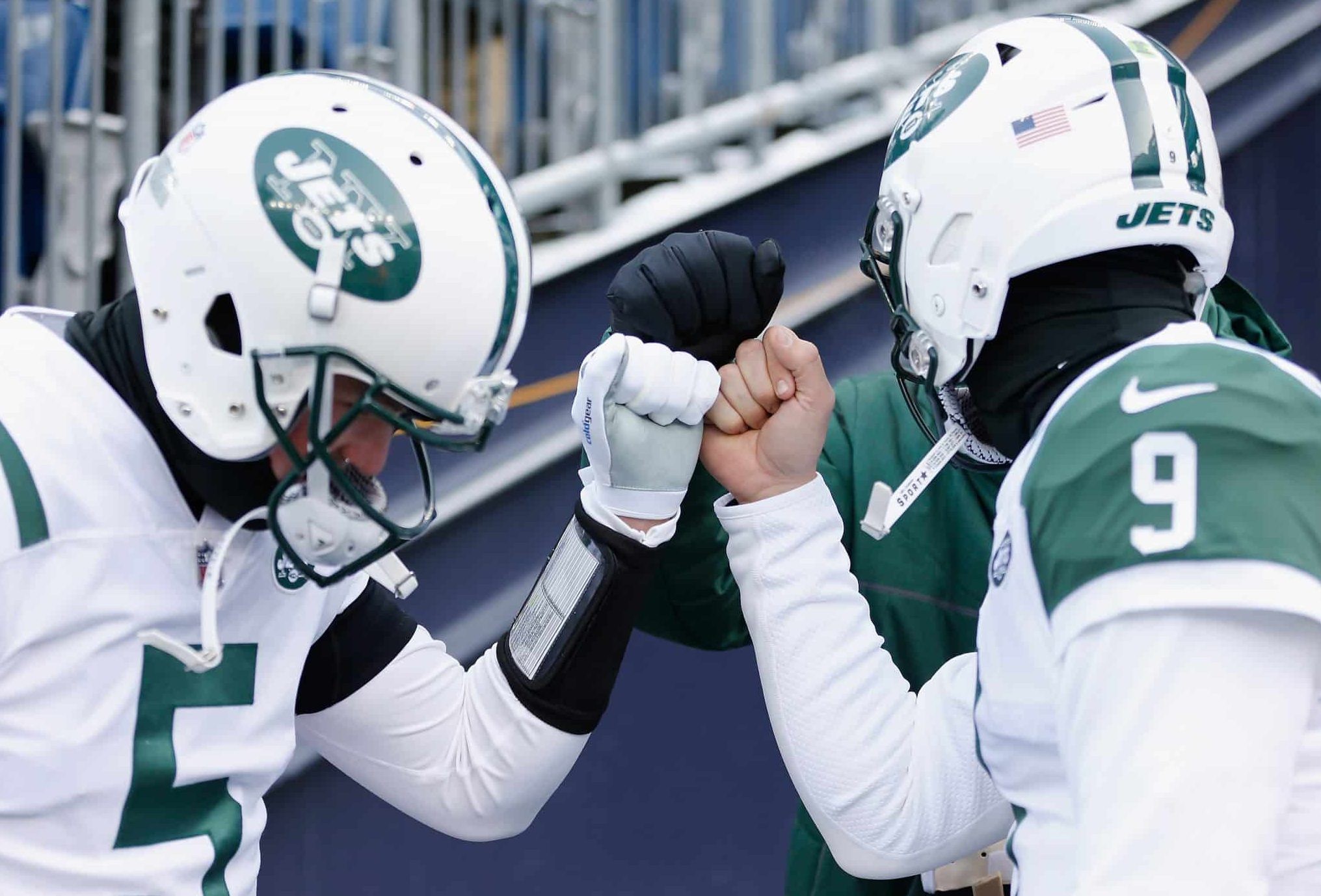 New York Jets: Gang Green is only a quarterback away from contention New York Jets: Gang Green is only a quarterback away from contention