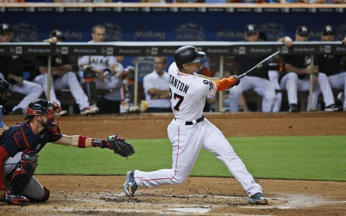 Marlins slugger Giancarlo Stanton hits home runs 58 and 59 Marlins slugger Giancarlo Stanton hits home runs 58 and 59