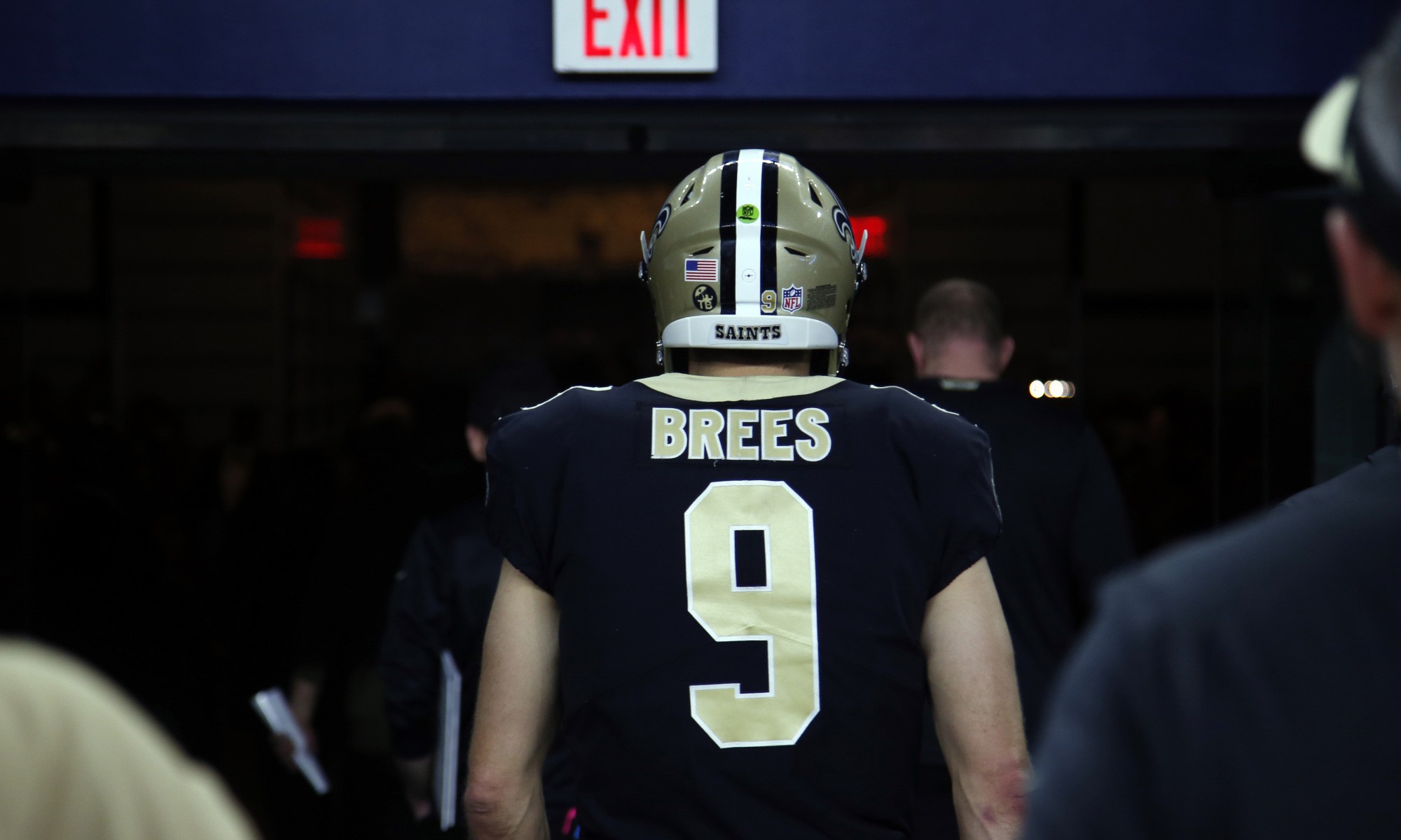 Saints restructure Drew Brees' contract to save salary cap space Saints restructure Drew Brees' contract to save salary cap space