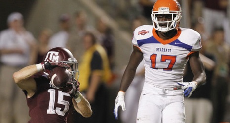 Get to know a rookie: Travis Labhart