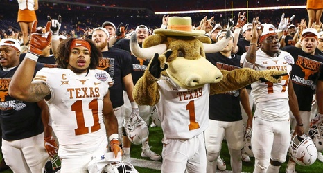 Tom Herman mocks Missouri QB Drew Lock's TD dance
