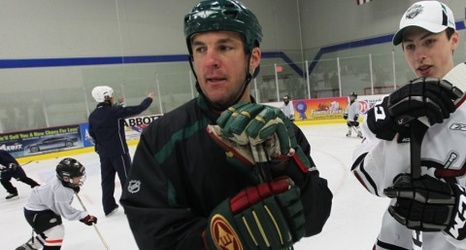 Wes Walz to Coach Boys Hockey Team at East Ridge