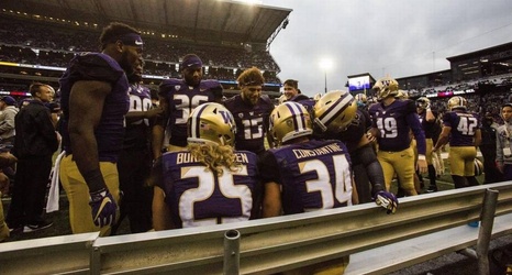 2019 JUCO OT Corey Luciano commits to Washington | The News Tribune