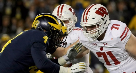 Michigan DL Reuben Jones enters the transfer portal