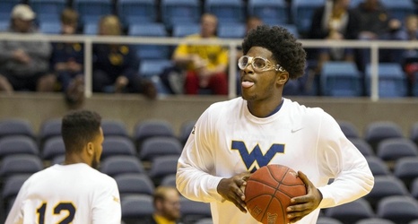 Devin Williams practices with NBA teams