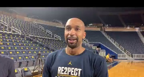 Michigan's Saddi Washington on staying with Juwan Howard's staff