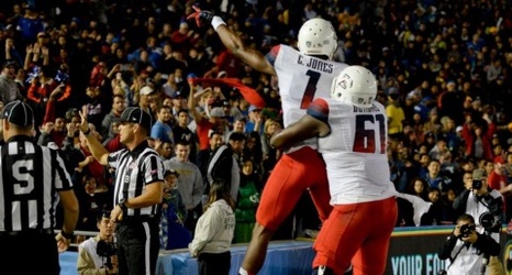 Arizona football: Wildcats' offense turns focus to line in 2015