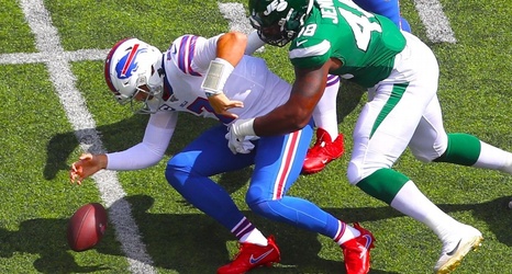 Jenkins agrees to re-sign with Jets, source says