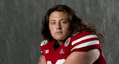 Now nearly 300 pounds, Will Farniok aiming to be Huskers' man in the middle