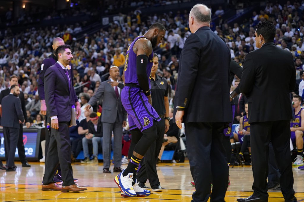 Lakers Promote Nina Hsieh to Head Athletic Trainer