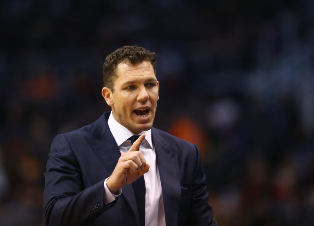 Report: Luke Walton Wanted Brook Lopez and Julius Randle to Return