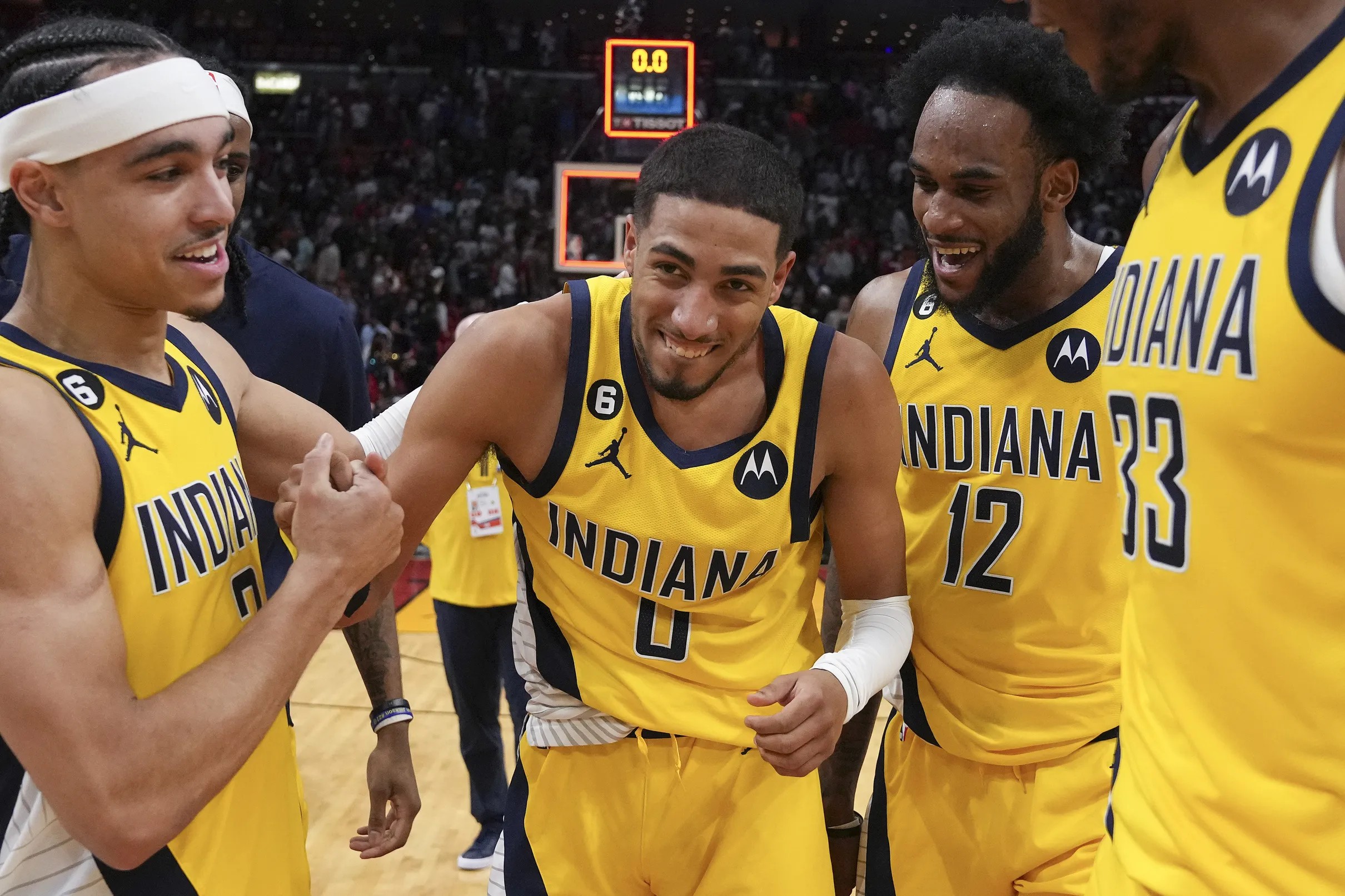 Tyrese Haliburton scores 43, hits game winner as Pacers down Heat