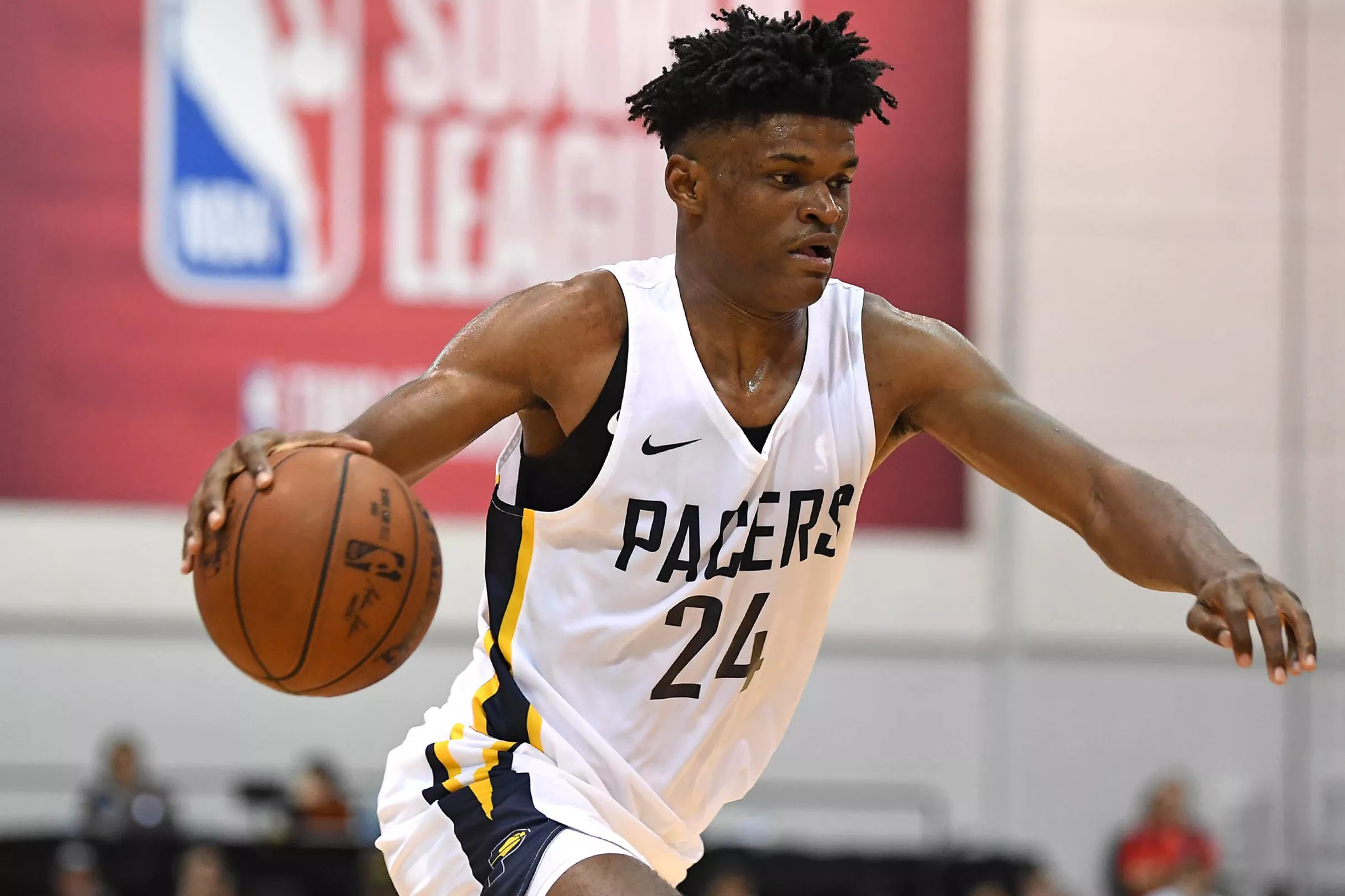 Alize Johnson signs contract with the Pacers