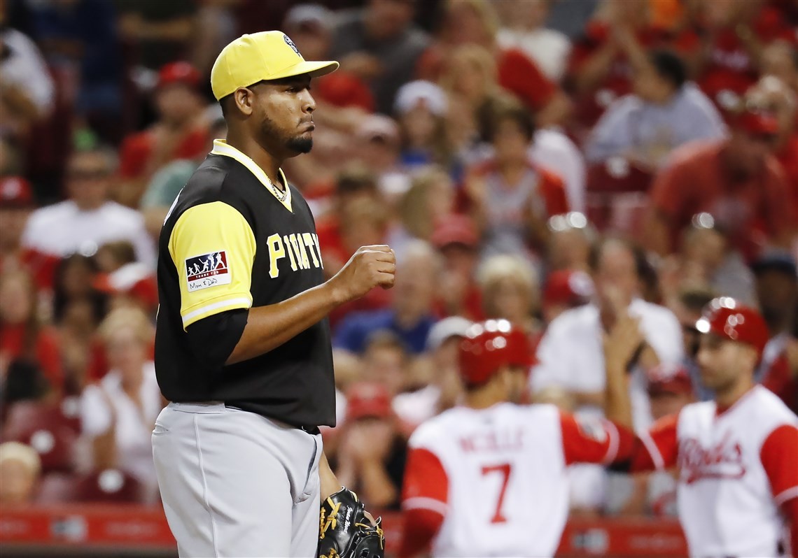 Joe Starkey: Pirates don't seem to hear what fans are trying to tell them