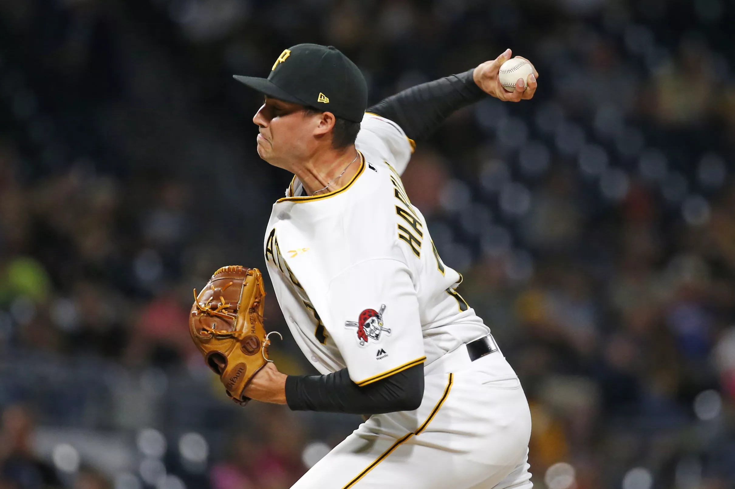 Reliever Hartlieb has foot surgery