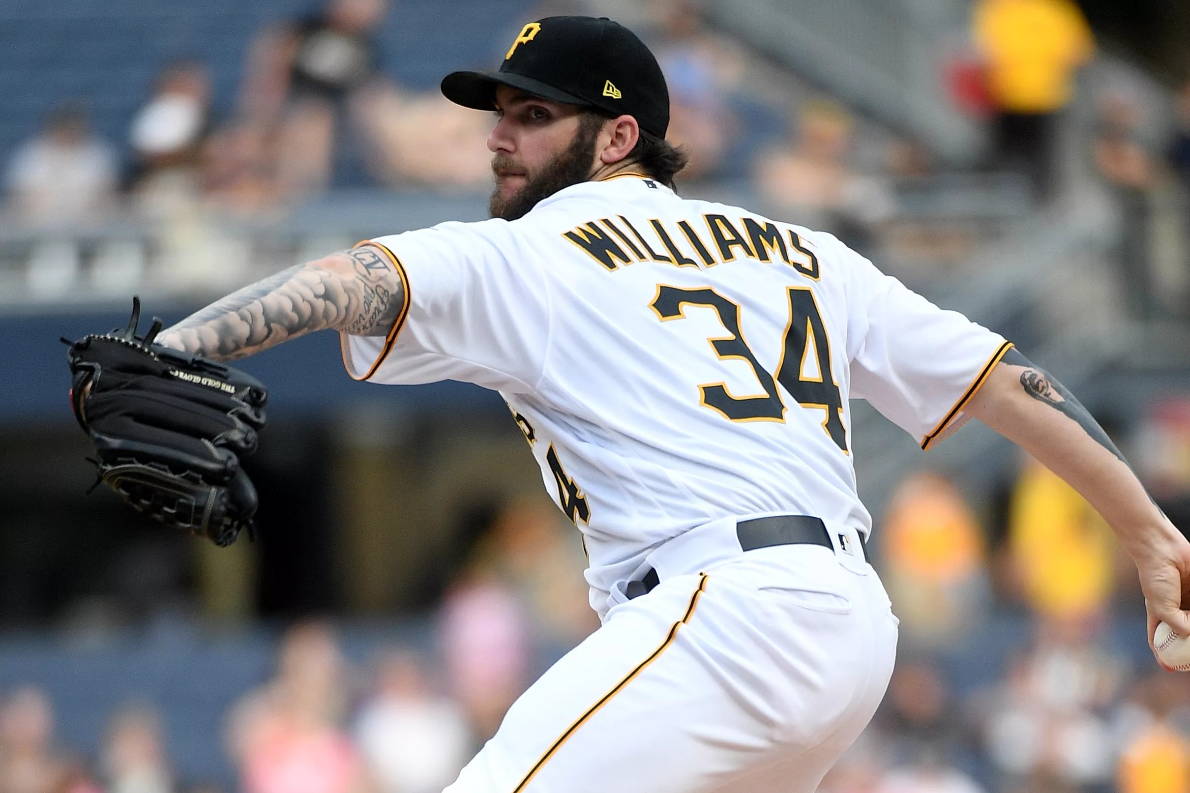 Bucs open four game set hosting Nationals