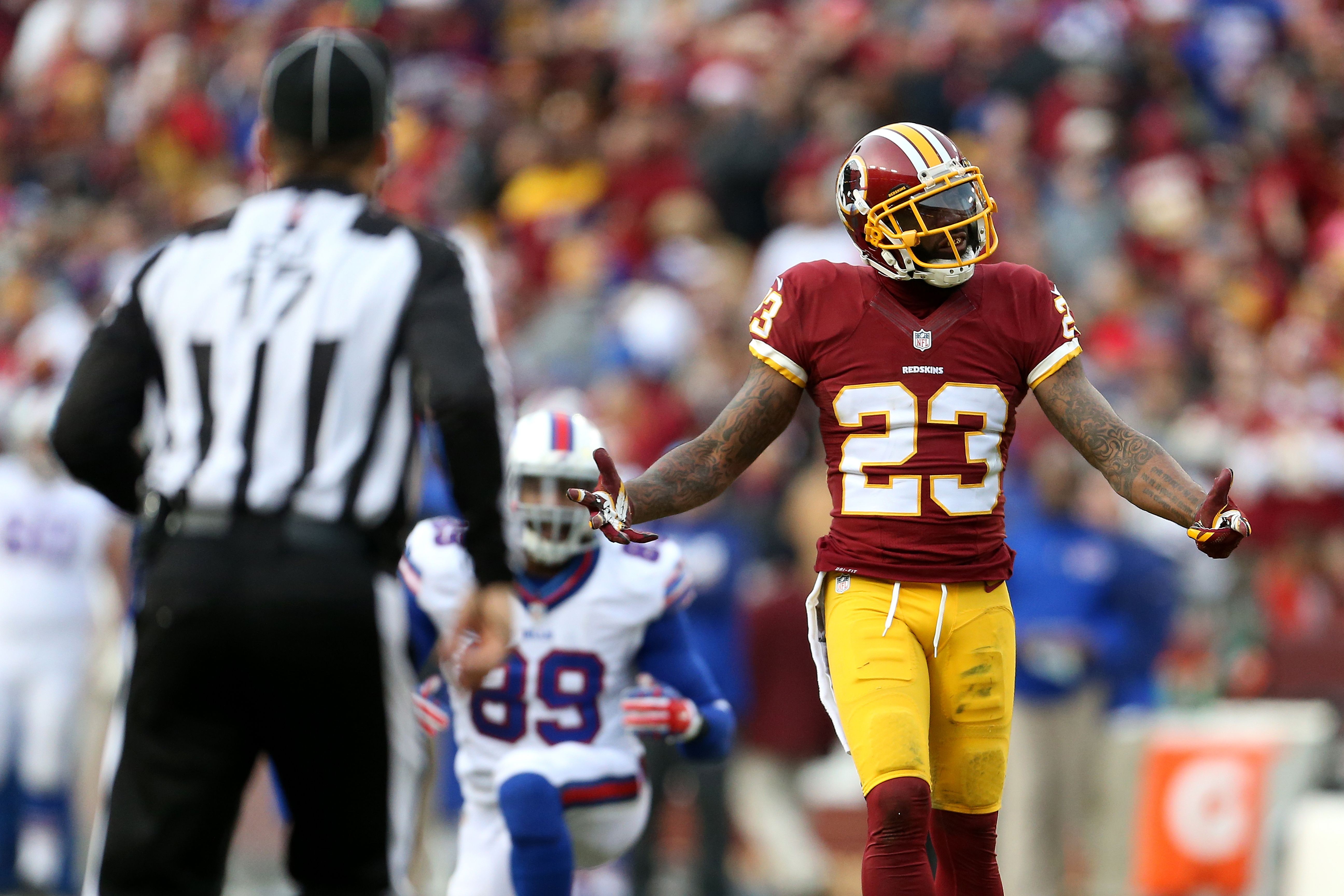 DeAngelo Hall was considered for Redskins defensive backs coach position