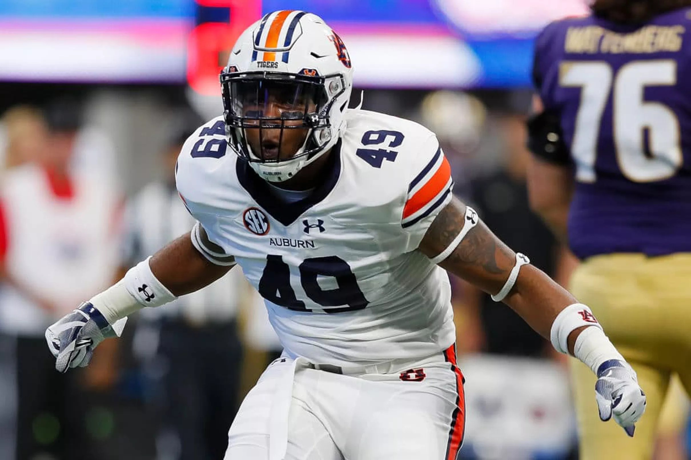 Who is Darrell Williams, the UDFA linebacker just signed by the Redskins?