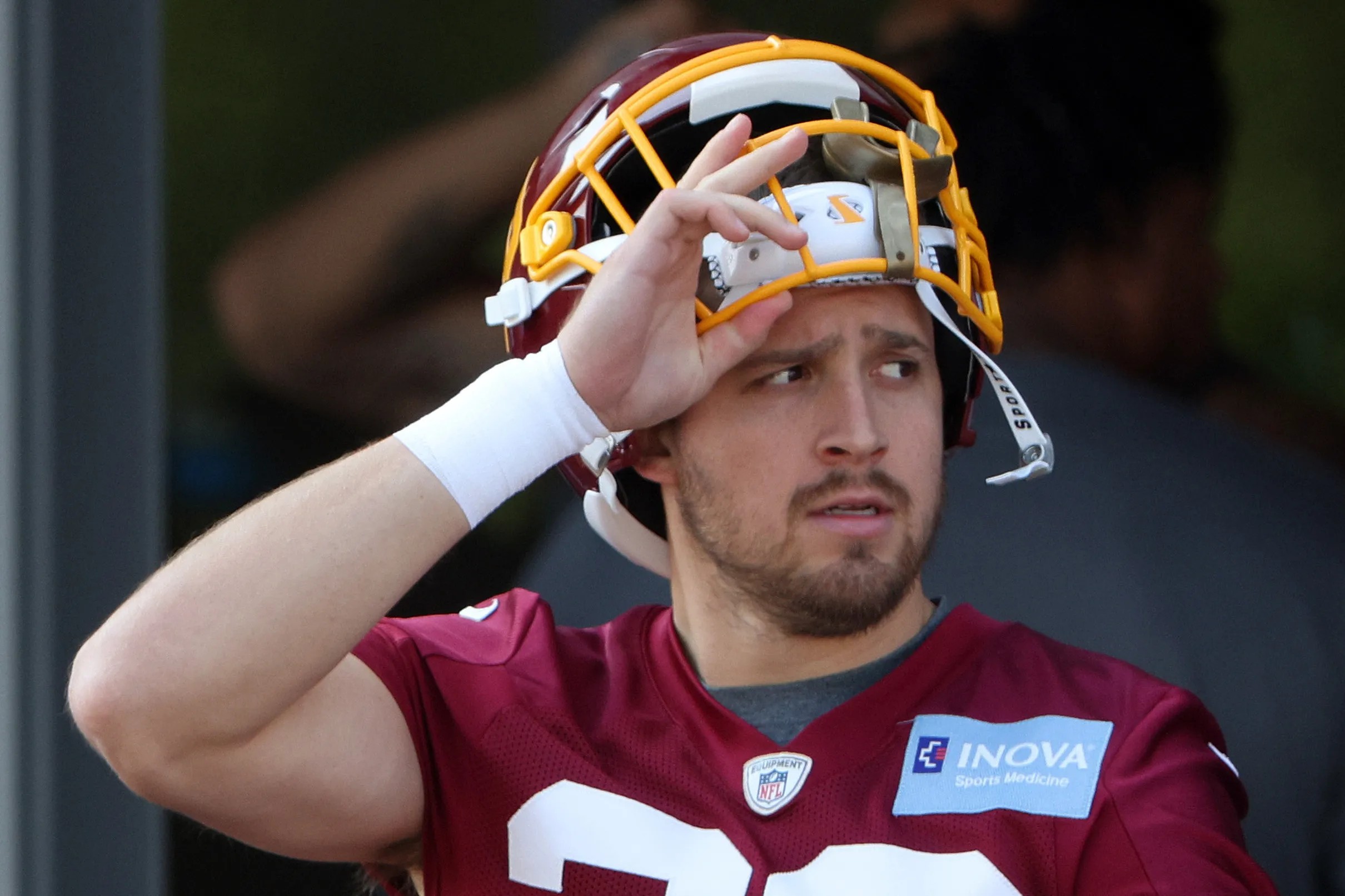 Washington Commanders officially sign 15 players for the practice squad