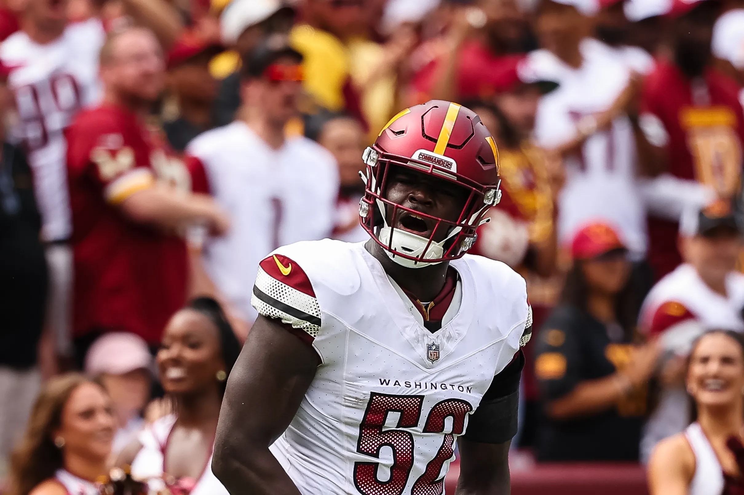 WATCH: Jamin Davis seals the game with an interception