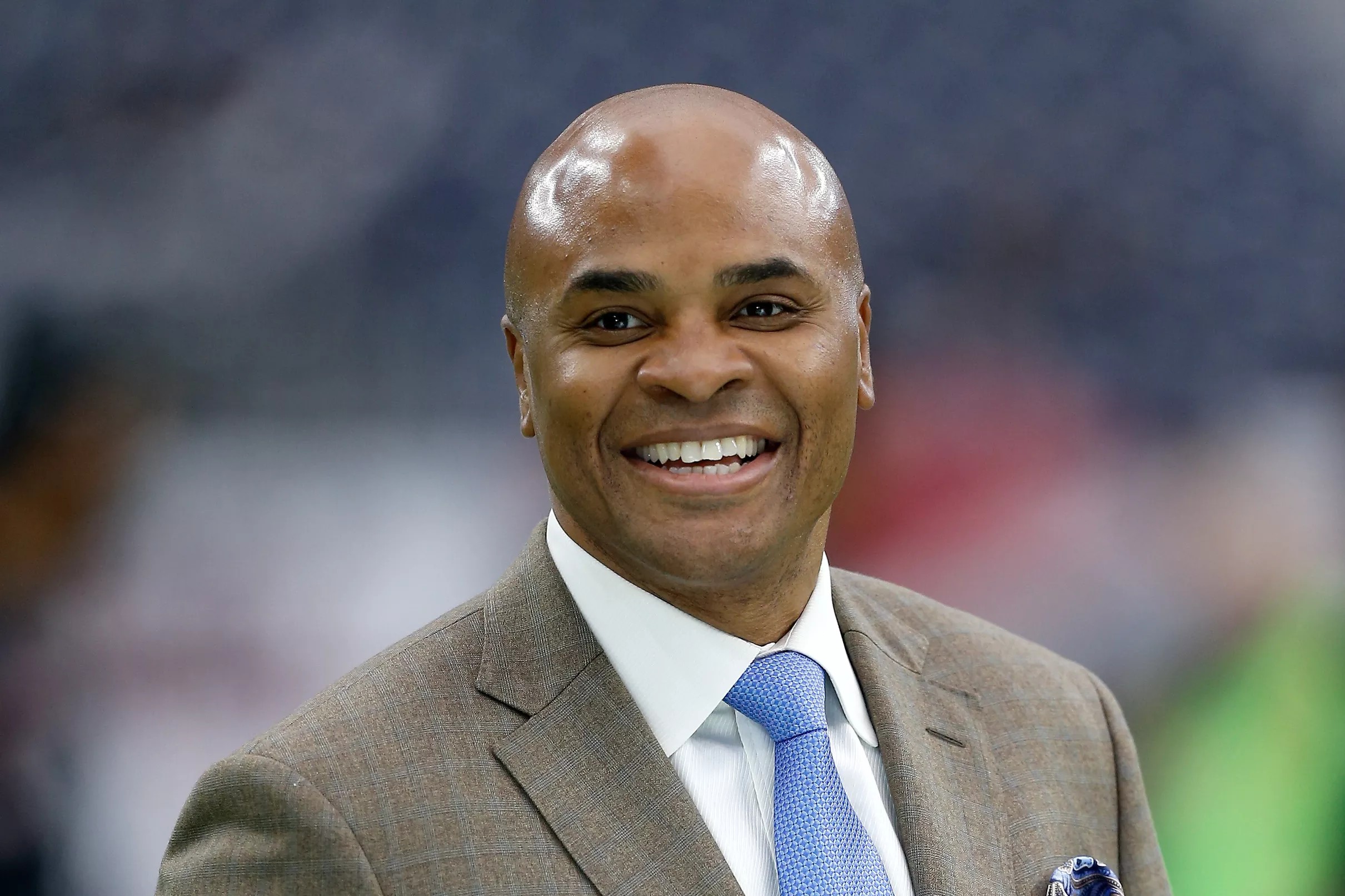 Dan Snyder almost hired Rick Smith as team president before getting Ron ...