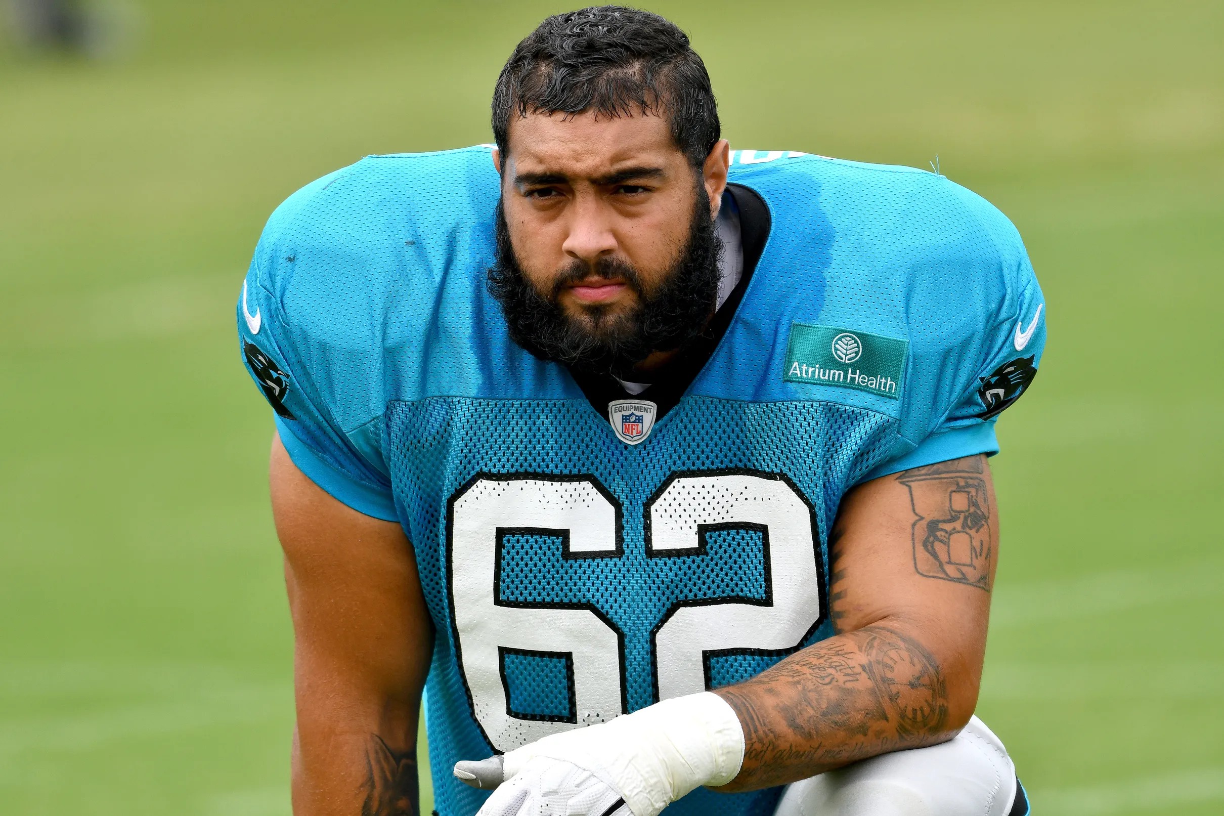 Who is Aaron Monteiro, the free agent tackle signed by the Commanders ...