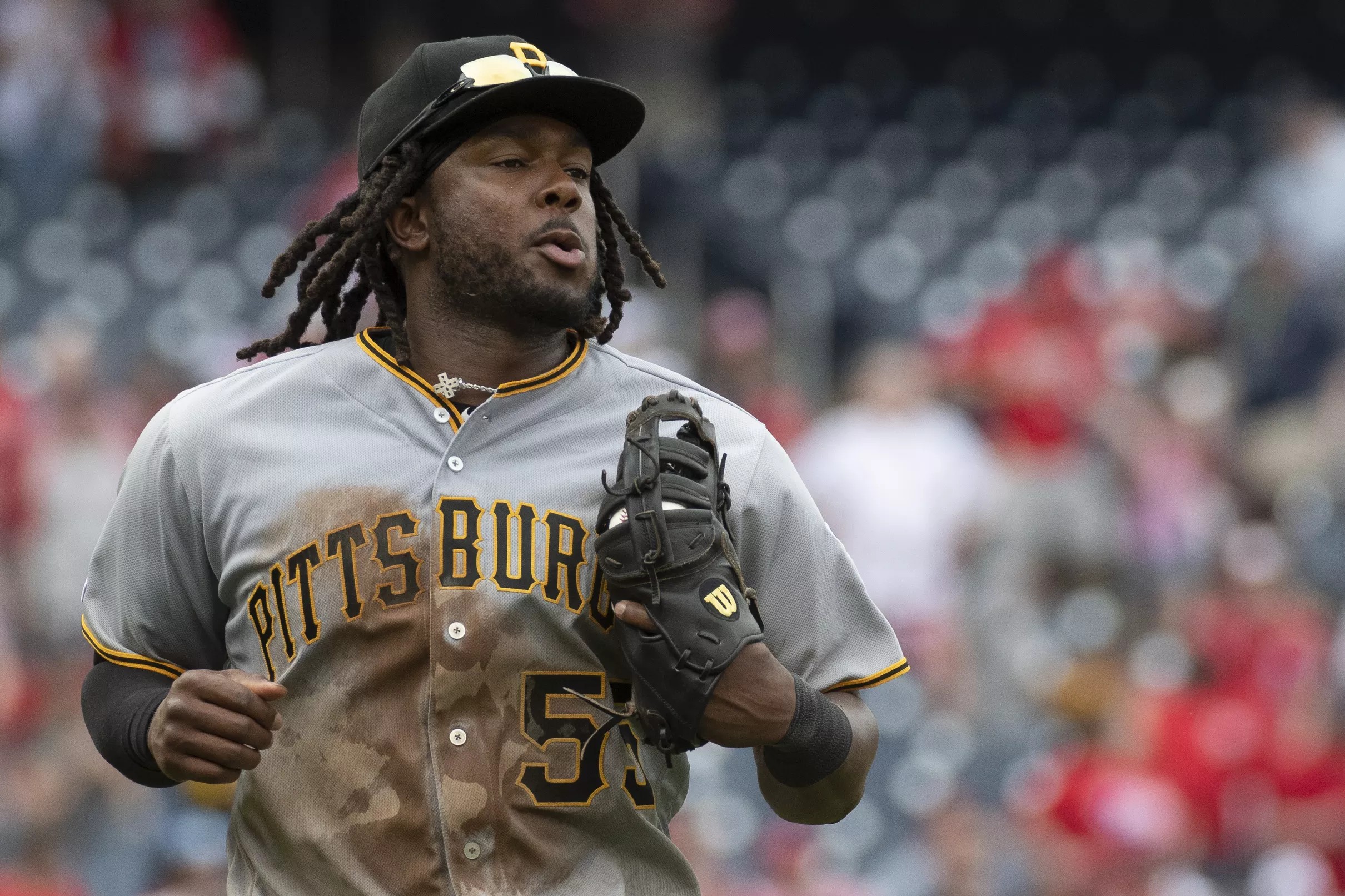 Washington Nationals acquire Josh Bell from Pittsburgh Pirates for RHPs ...