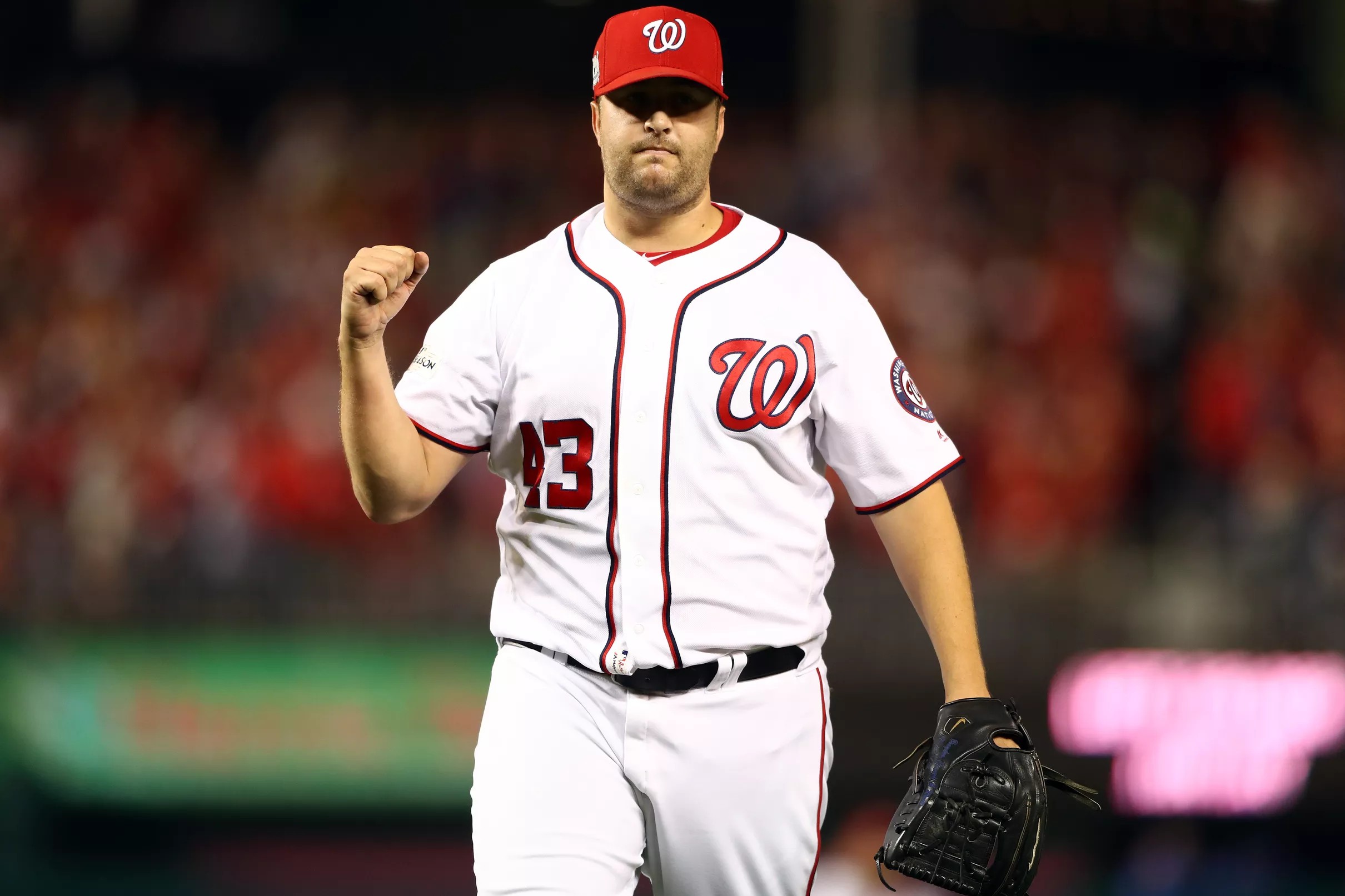 Now-former Nationals’ reliever Matt Albers reportedly signs with ...
